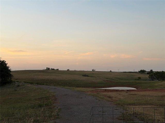 N 1800 Rd and E 1060 Rd, Cheyenne, OK 73628