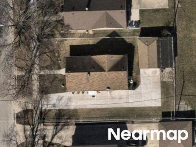 N 18th Ave