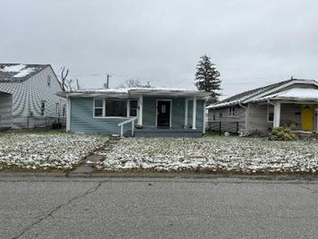 N 18th Ave