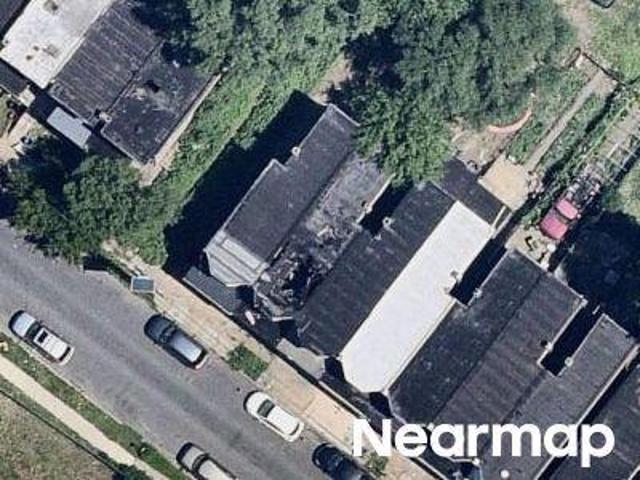N 19th St