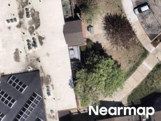 N 100th St Unit 201