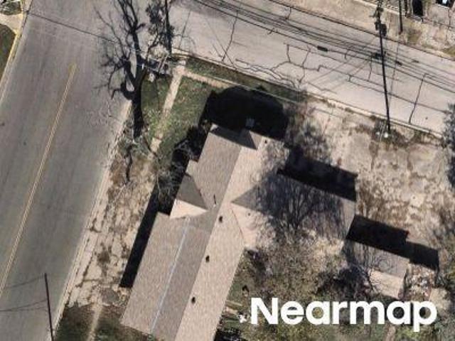 N 10th St