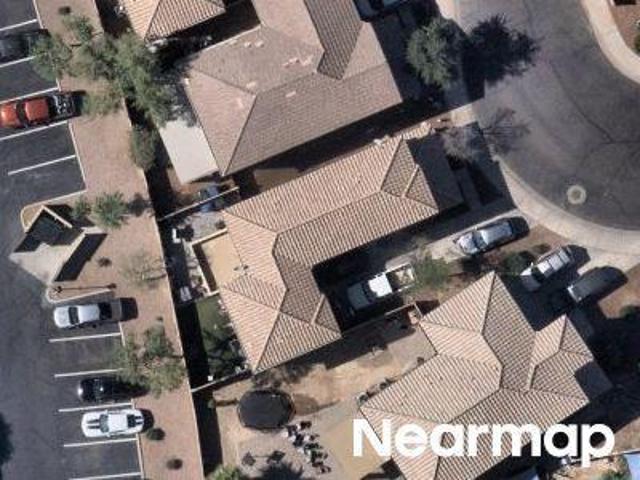 N 112th Dr