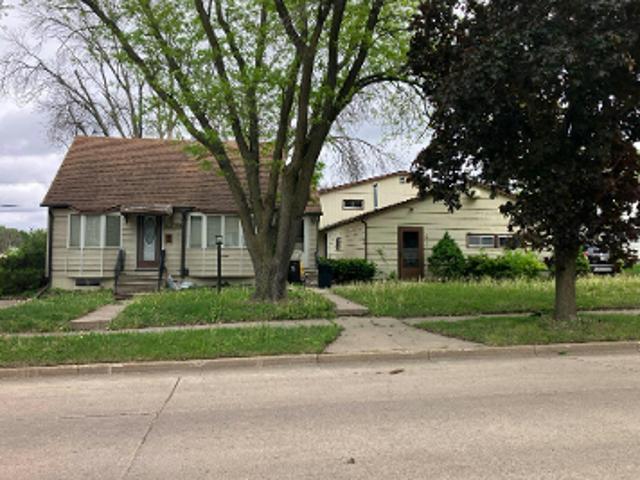 N & 1224 Prairie Av