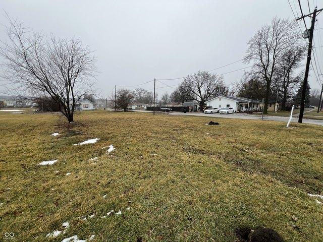 N 12 St, Elwood, IN 46036