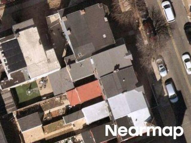 N 12th St