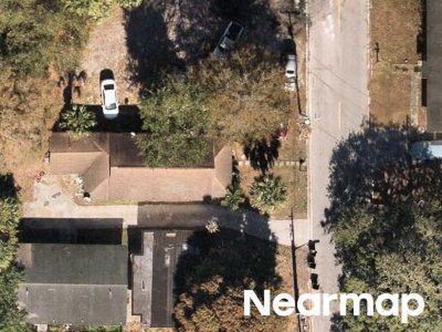 N 12th St