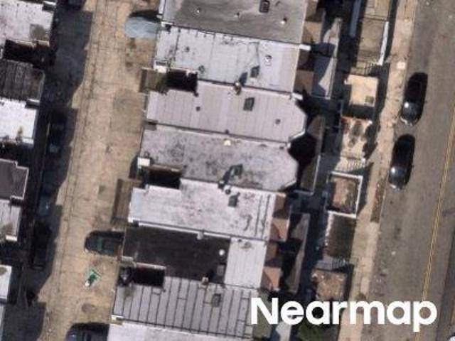 N 12th St