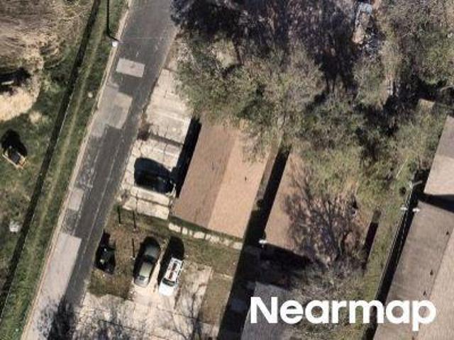 N 12th St