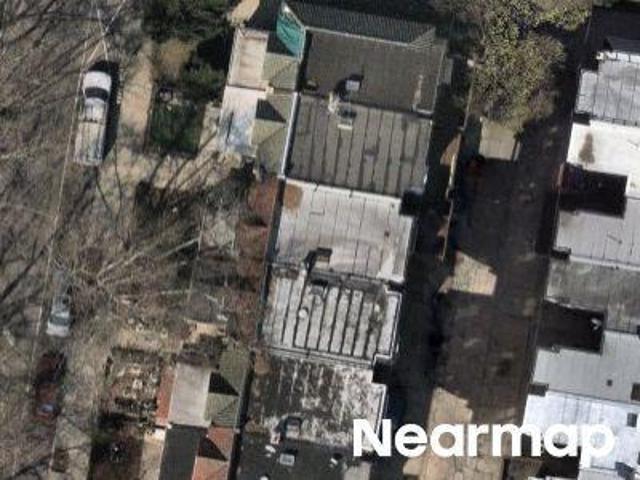 N 13th St