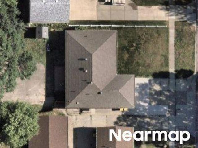 N 13th St