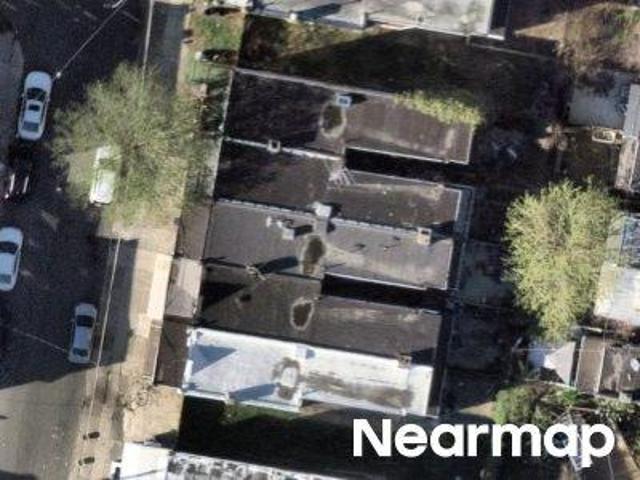 N 13th St