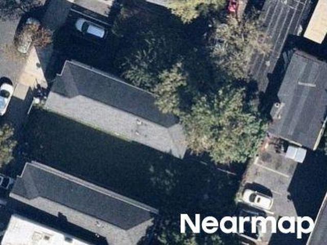 N 13th St
