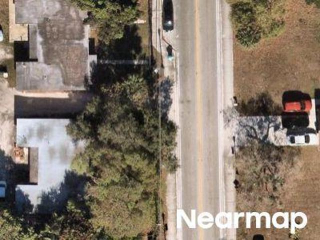 N 13th St Ab