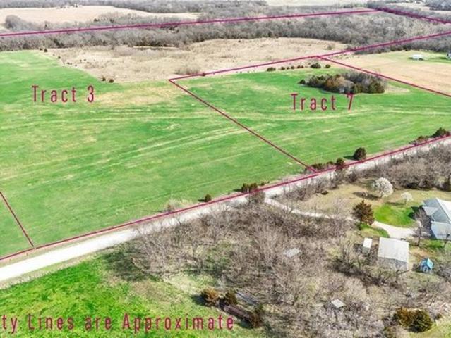 N 1 Rd, Baldwin City, KS 66006