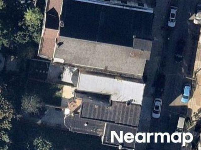N 26th St