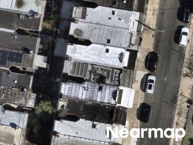 N 26th St