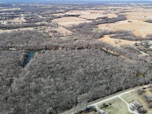 N 270 Rd, Morris, OK 74445
