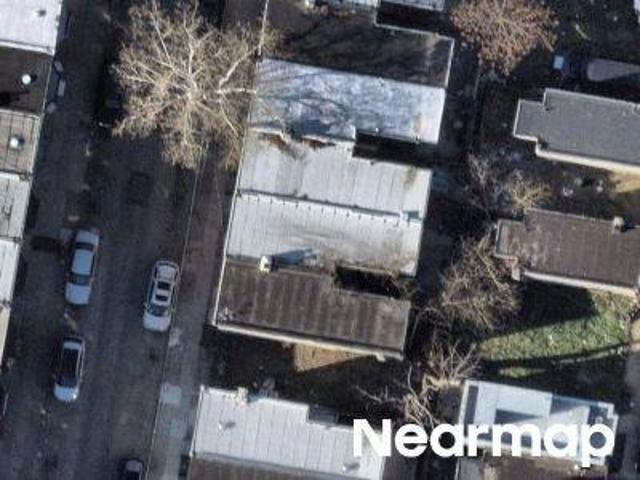 N 28th St
