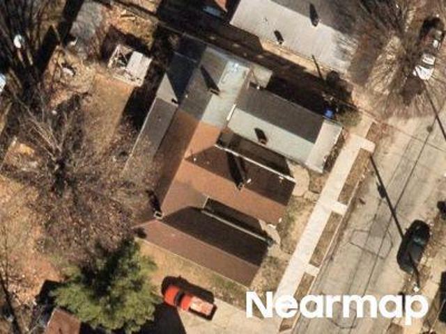 N 29th St