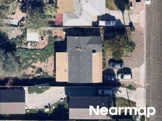 N 29th St