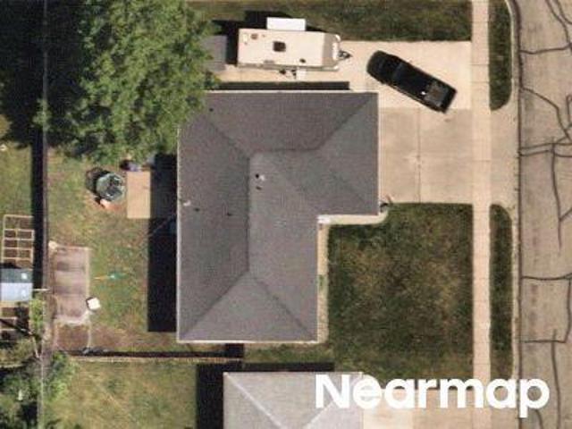N 29th St