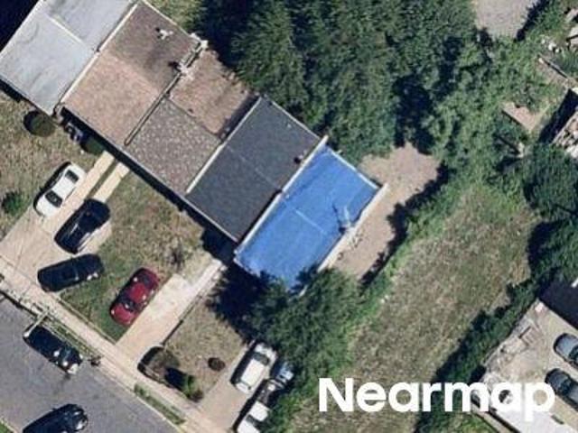 N 20th St