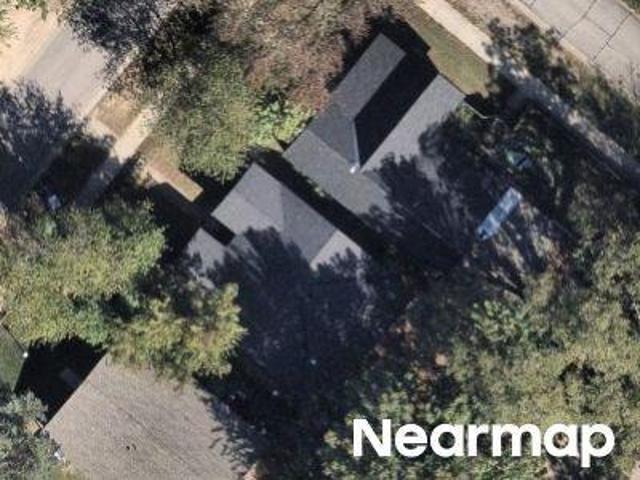N 20th St