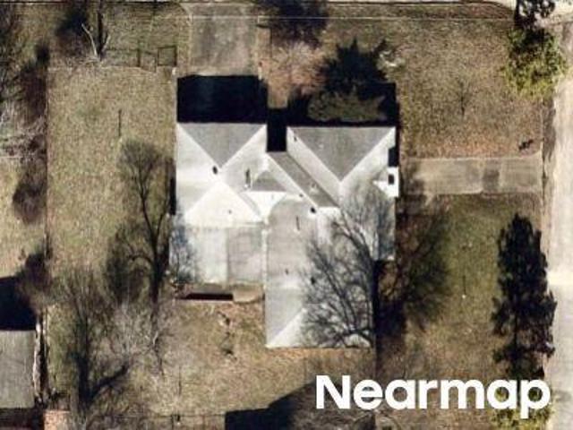 N 20th St