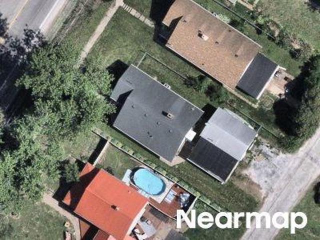 N 20th St