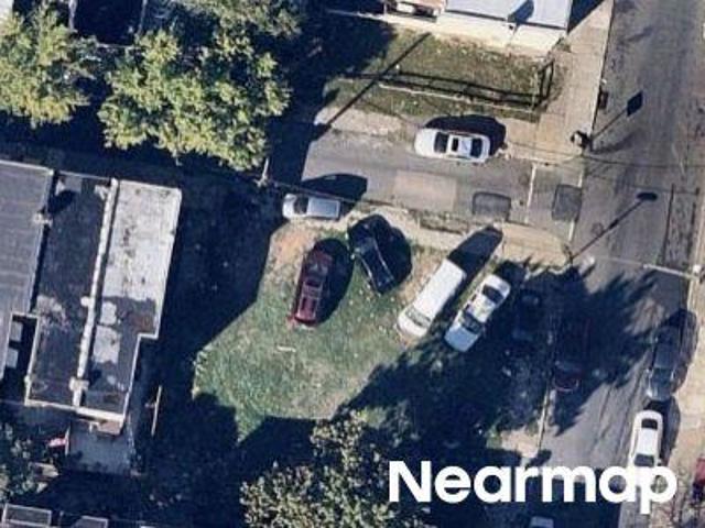 N 20th St