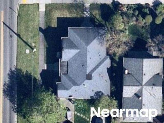 N 20th St