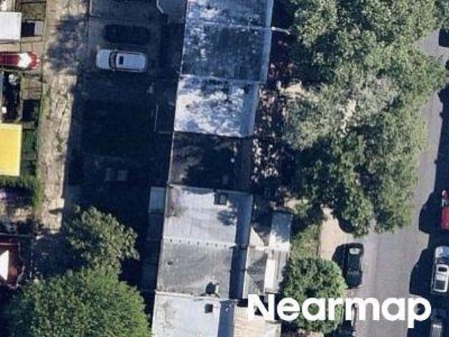 N 20th St
