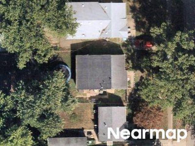 N 20th St