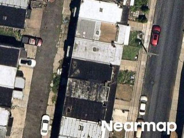 N 20th St