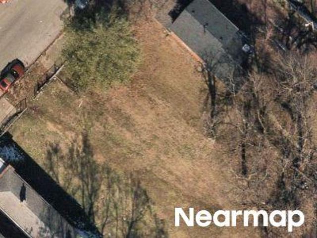 N 20th St