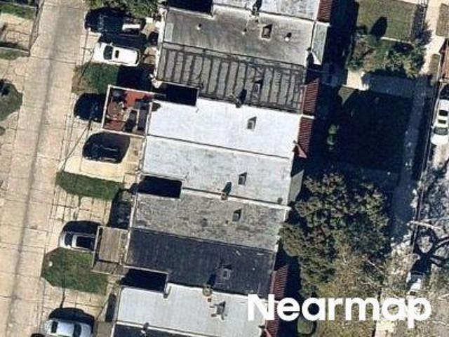 N 20th St