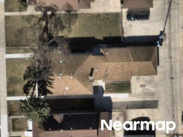 N 21st Ave