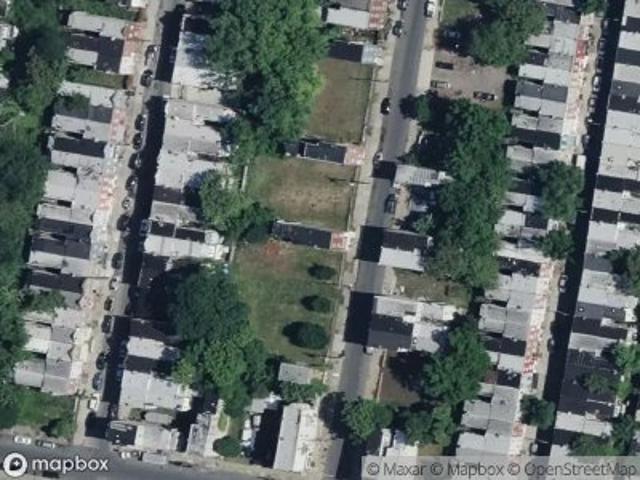 N 21st St