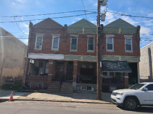 N 22nd St