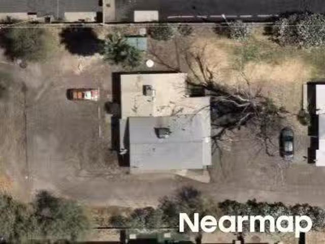 N 22nd St