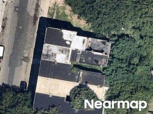 N 22nd St