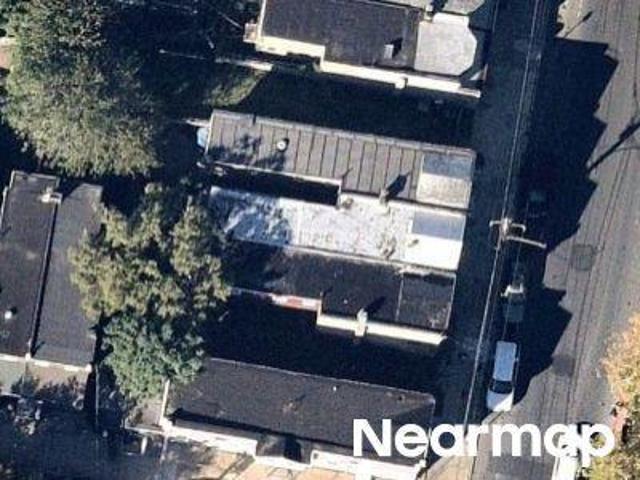 N 22nd St
