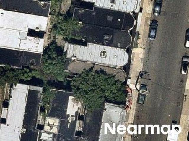 N 23rd St