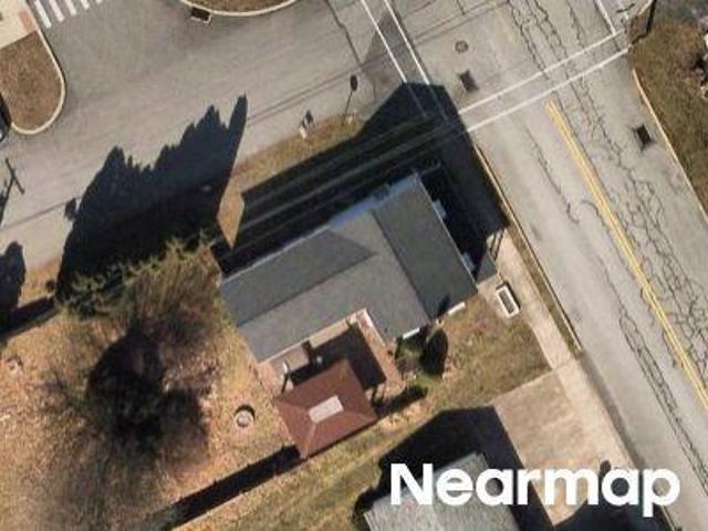 N 2nd St