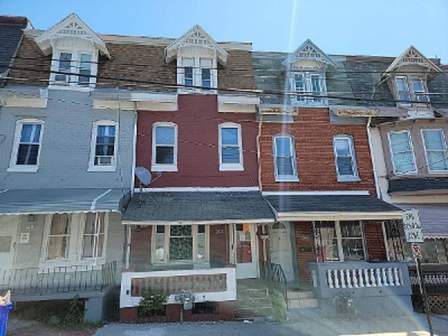 N 2nd St