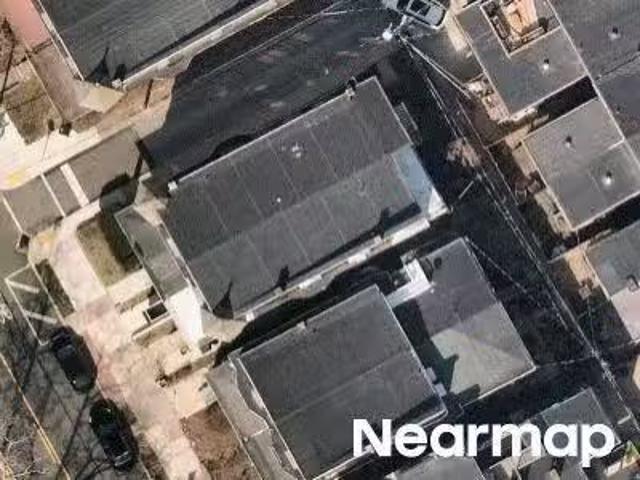 N 2nd St