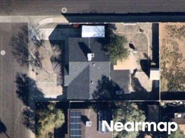 N 34th Ave