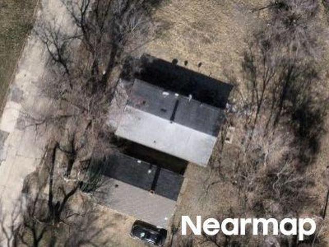N 35th St