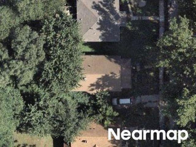 N 36th Ave